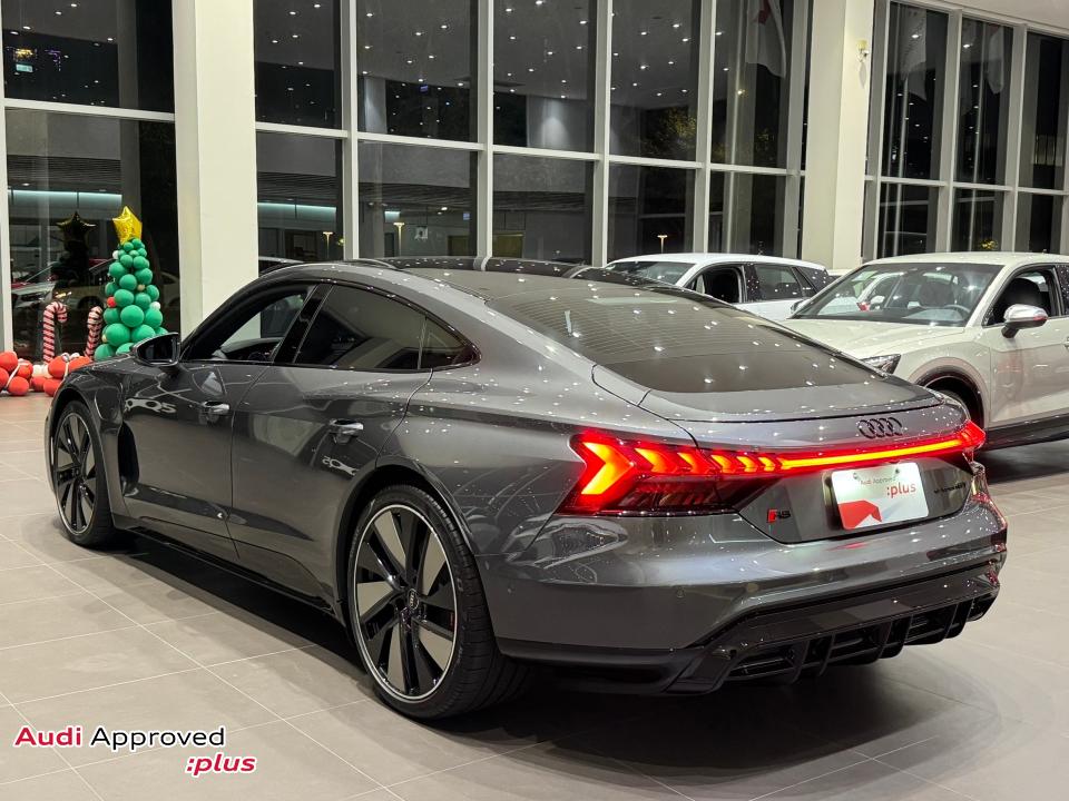 RS e-tron GT | 奧迪嚴選中古車